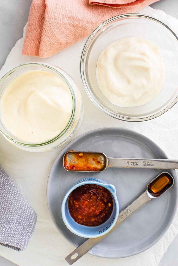 Homemade Vegan Spicy Mayo - Made In A Flash • Tasty Thrifty Timely
