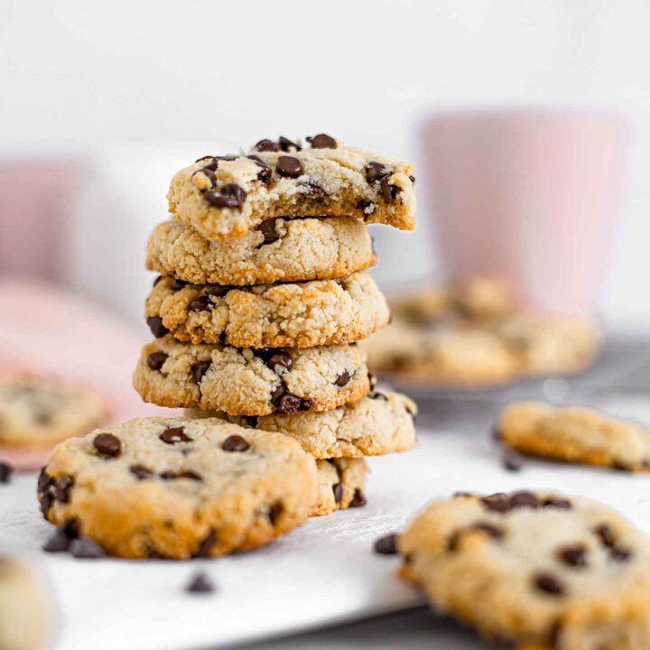 Our Chewy Chocolate Chip Cookie You'll Love • Tasty Thrifty Timely