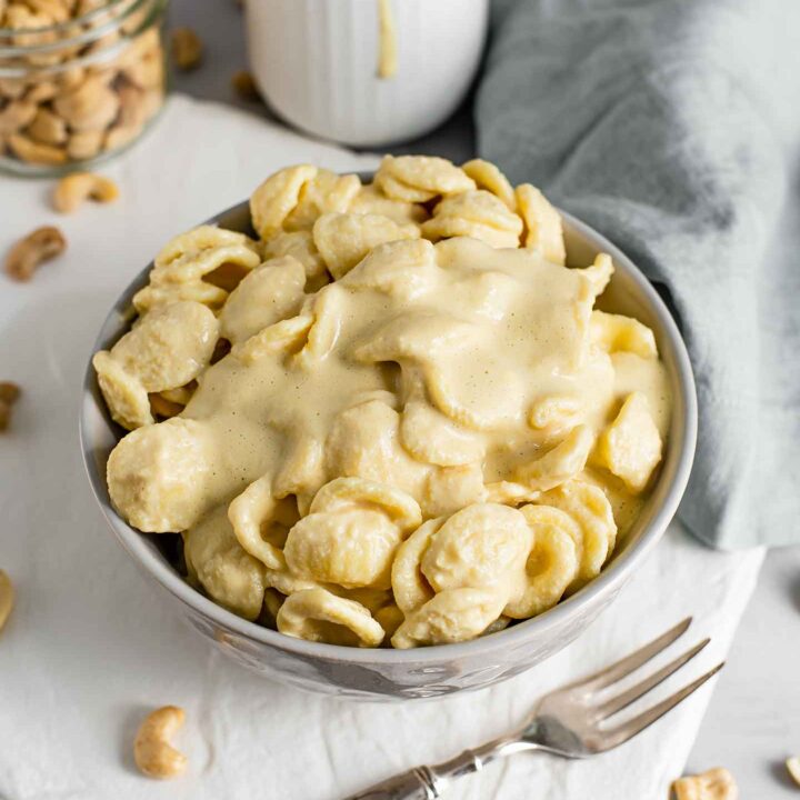 Easy At Home Mac 'N' Cheese Sauce You'll Crave • Tasty Thrifty Timely